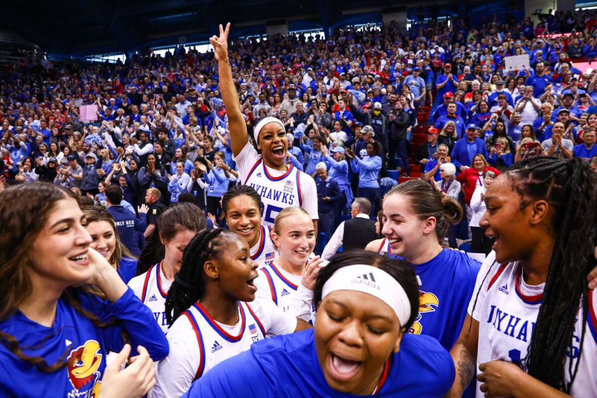 Photo Gallery: Kansas women claim WNIT championship - KU Sports
